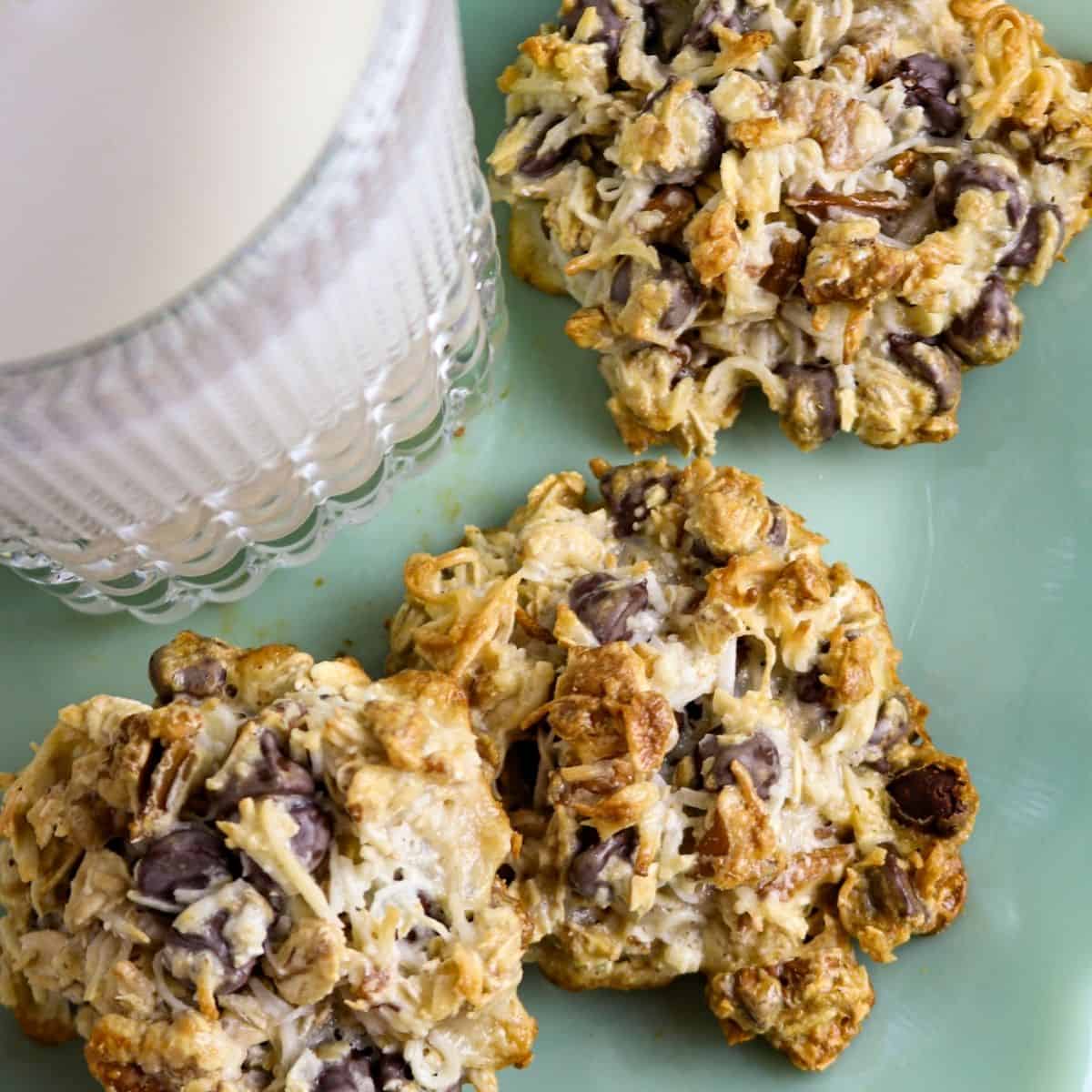 Pecan Magic Cookies (Easy 5-Ingredient Recipe) • Louisiana Woman Blog